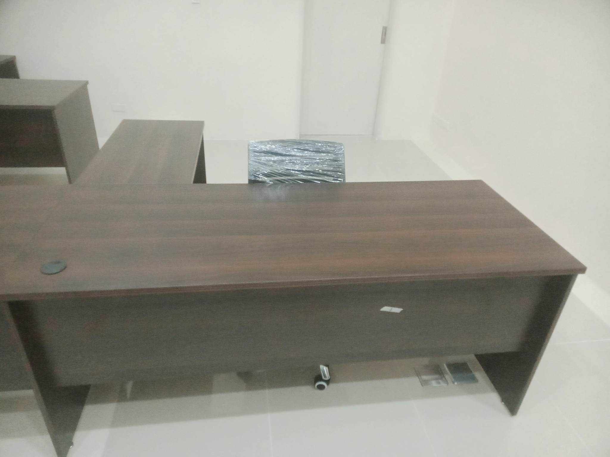 Executive Office Table Sample Projects - Manila Office Furniture Den Corp