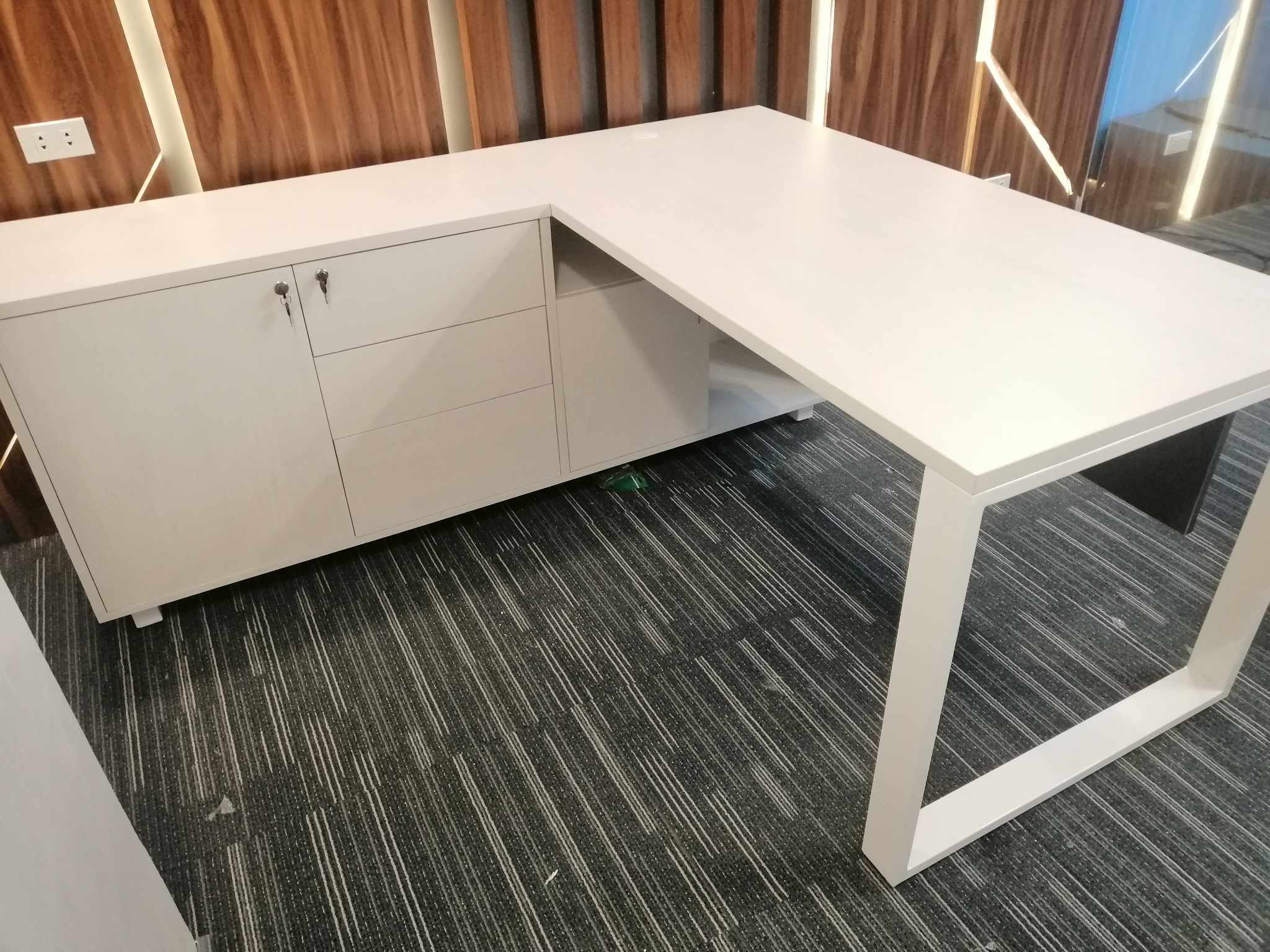 Executive Office Table Sample Projects - Manila Office Furniture Den Corp