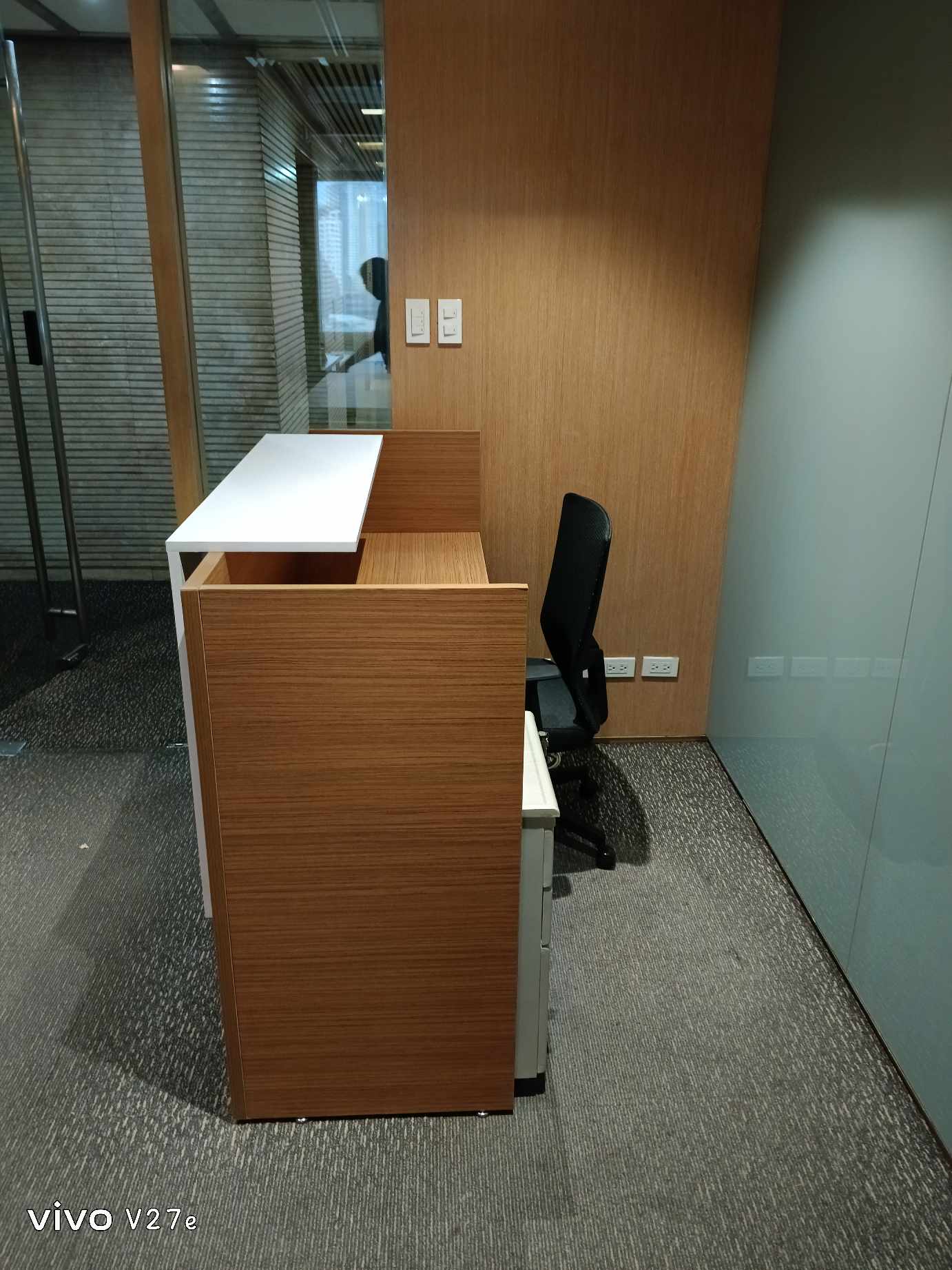 Reception Desk Sample Projects - Manila Office Furniture Den Corp